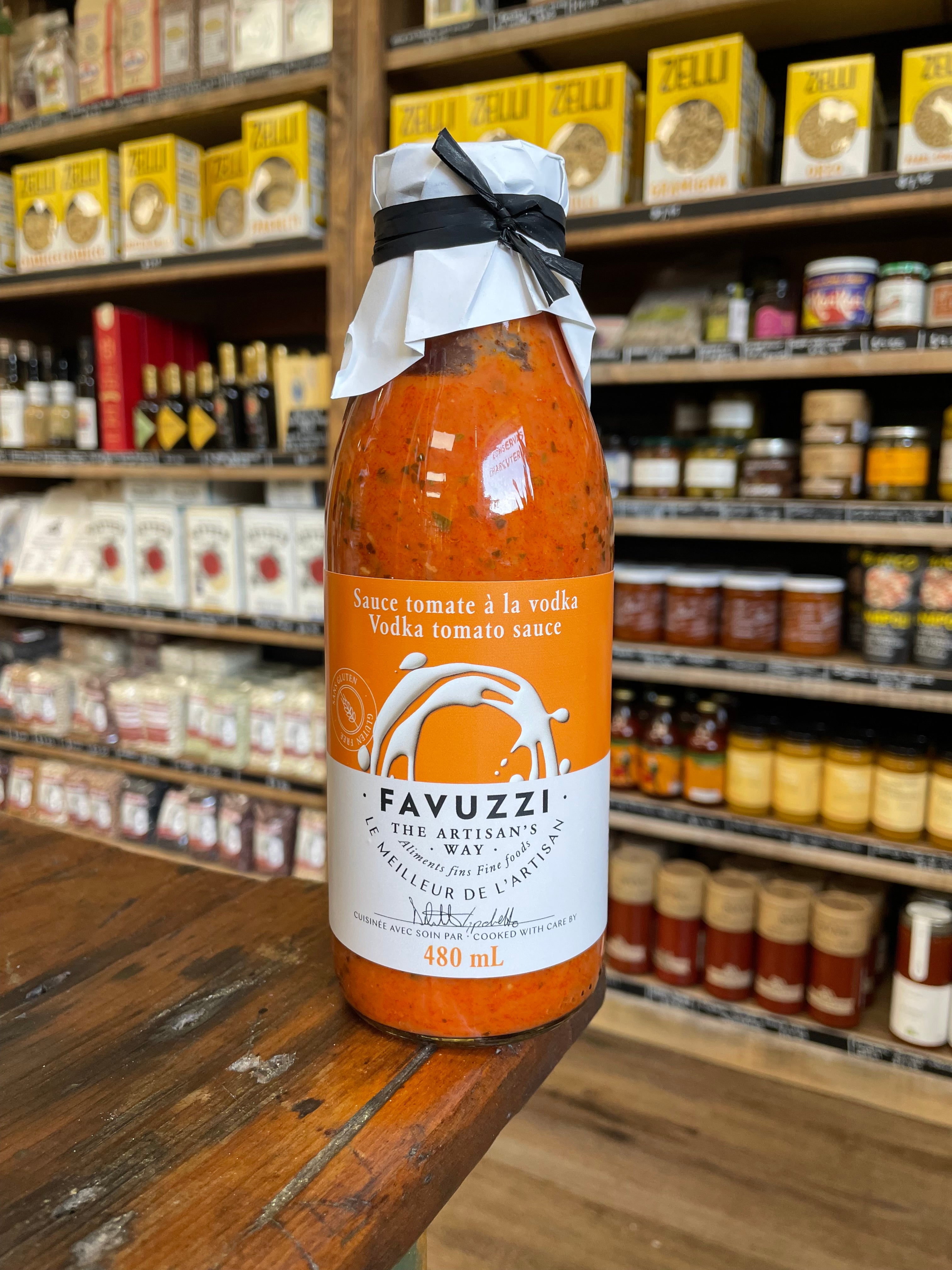 Favuzzi Vodka Sauce – ZelliPasta